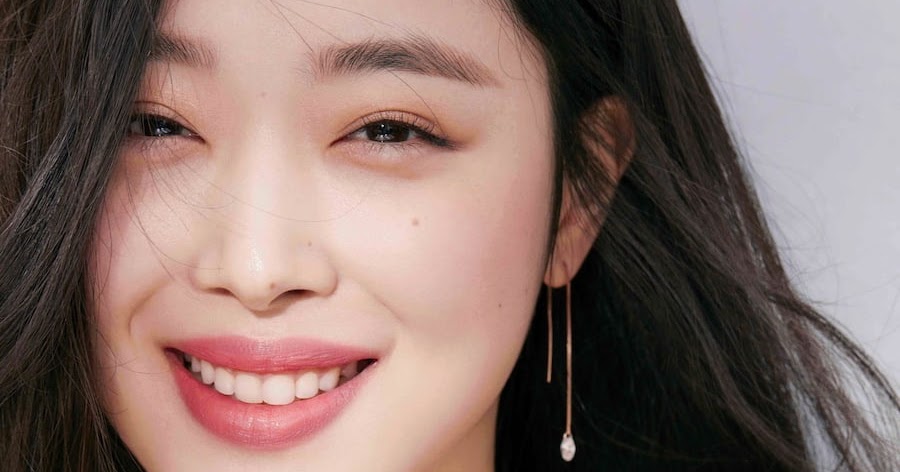 SULLI VUELVE A CREAR ESCÁNDALO Y ES CRITICADA SEVERAMENTE | Generación ...