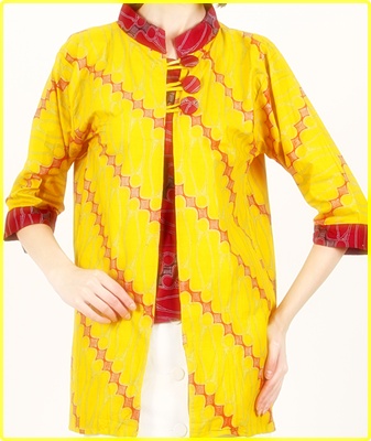 Model baju batik wanita modern warna kuning