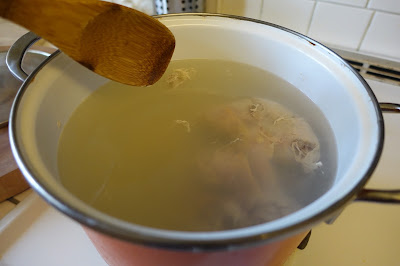 Khaub Piaj (Ko Pia)- Hmong Chicken Noodle Soup - Kathy Nom Nom