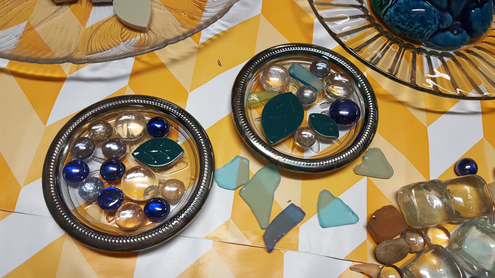 Glass Plate Flower DIY