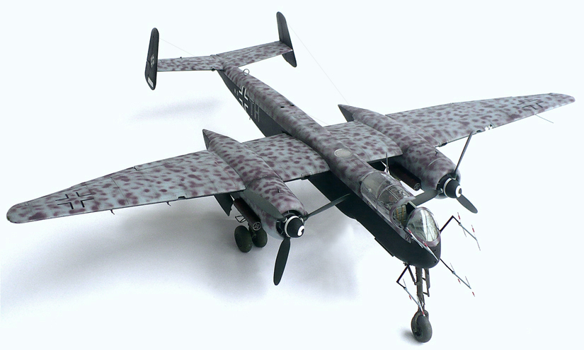 The Great Canadian Model Builders Web Page!: Heinkel HE 219 A2 "Uhu"