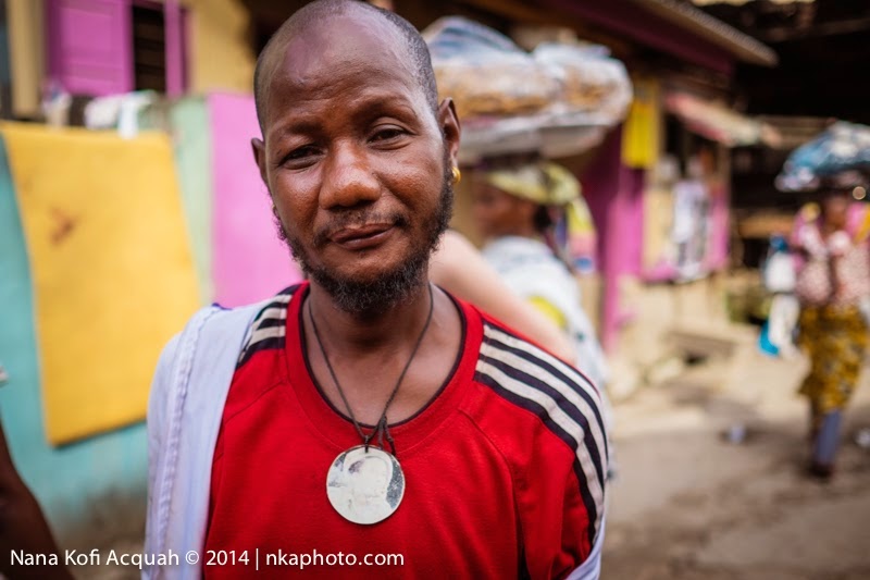 OLTRE IL MURO: ARTE e FOTOGRAFIA: IL NARRATORE D’AFRICA | NANA KOFI ACQUAH