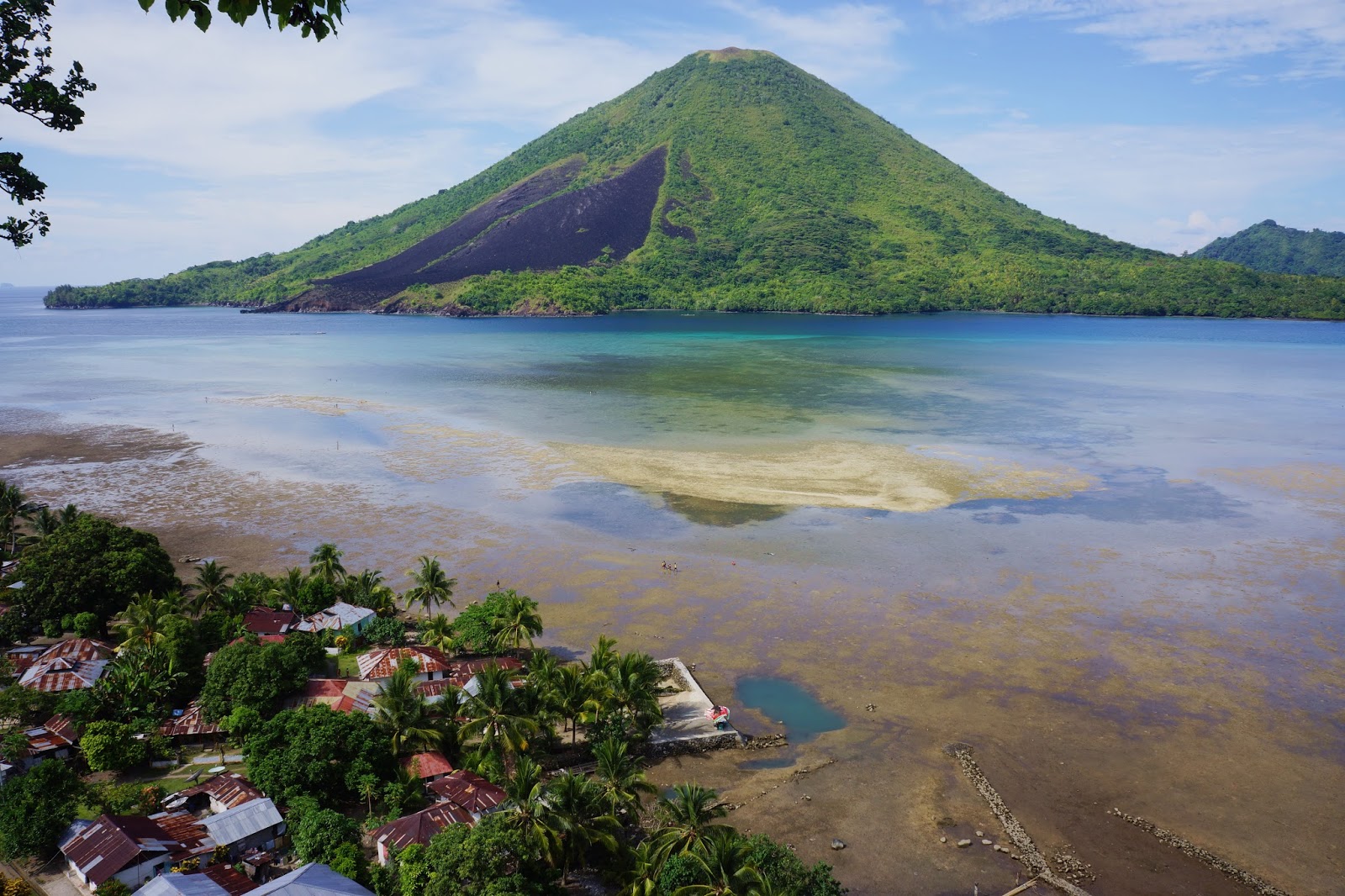 2Rcompany. Cada viaje una aventura: 22. Banda Besar (Islas Banda. Molucas)