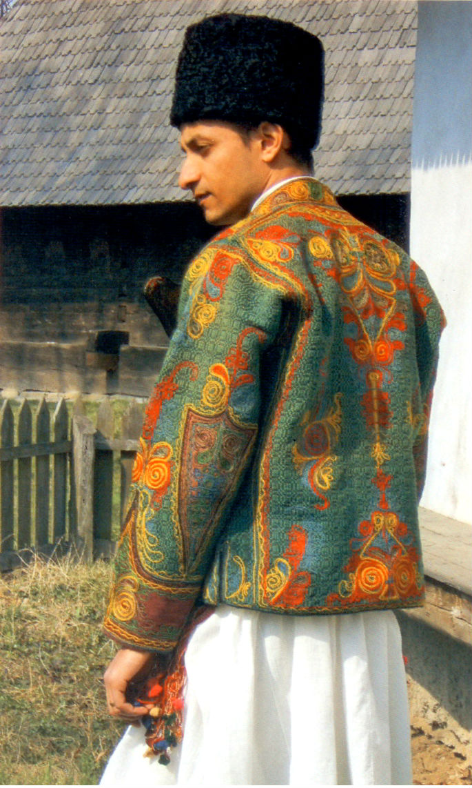 Romanian folk costumes