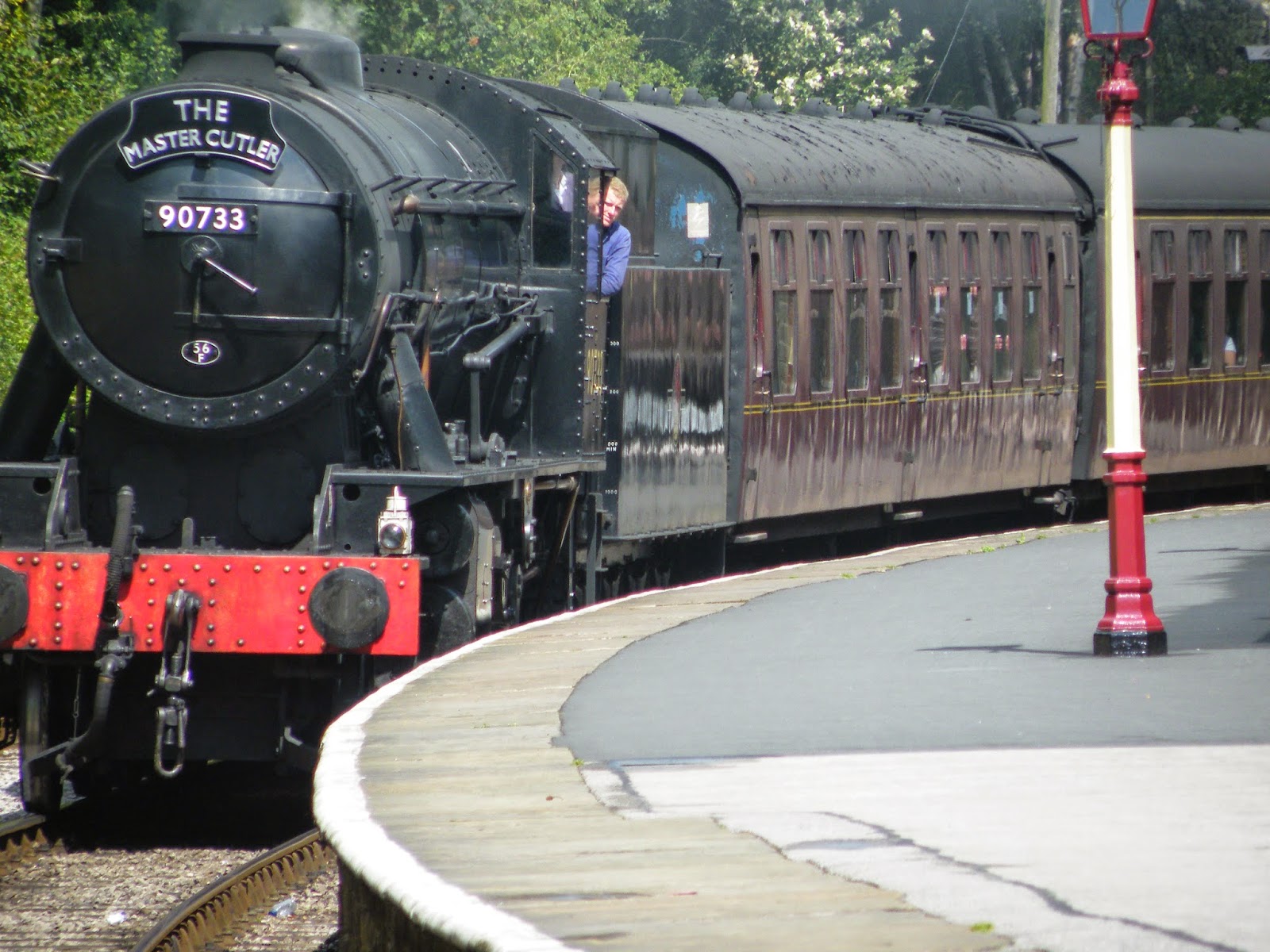 Steam Memories: Austerity 2-8-0 with the Master Cutler