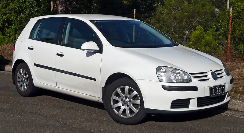 People's Car - Volkswagen : People's Car - Golf 5 (2003-2008)