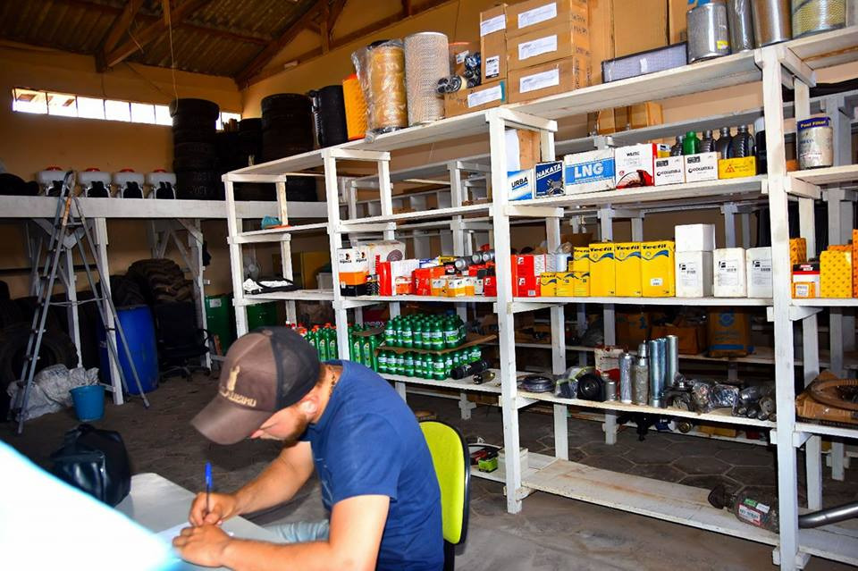 PARANÁ: PREFEITURA ESTRUTURA ALMOXARIFADO POR MAIOR ORGANIZAÇÃO