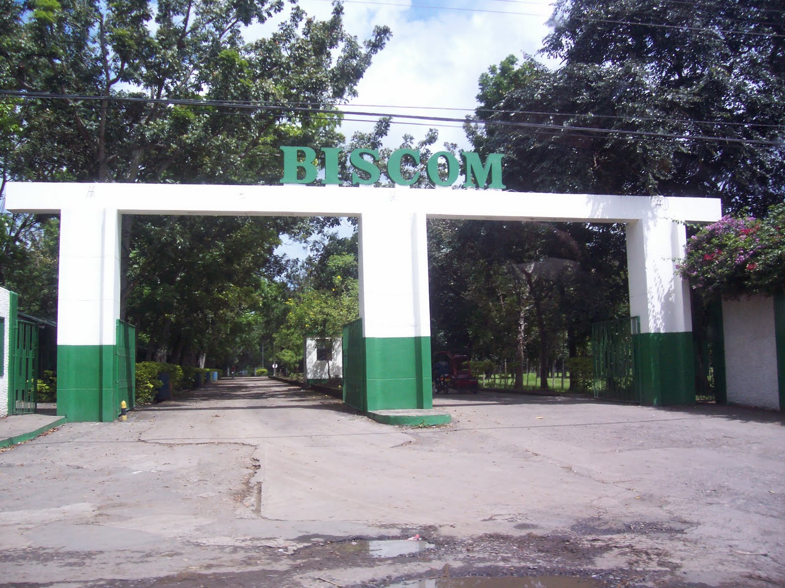 Commuter Adventures: The Commuter Goes to Bacolod: The Road Trip