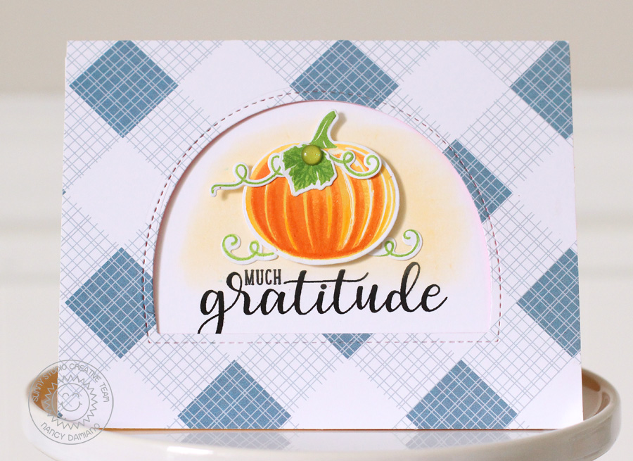Sunny Studio: Pretty Pumpkins & Autumn Greetings Gratitude Card with Nancy