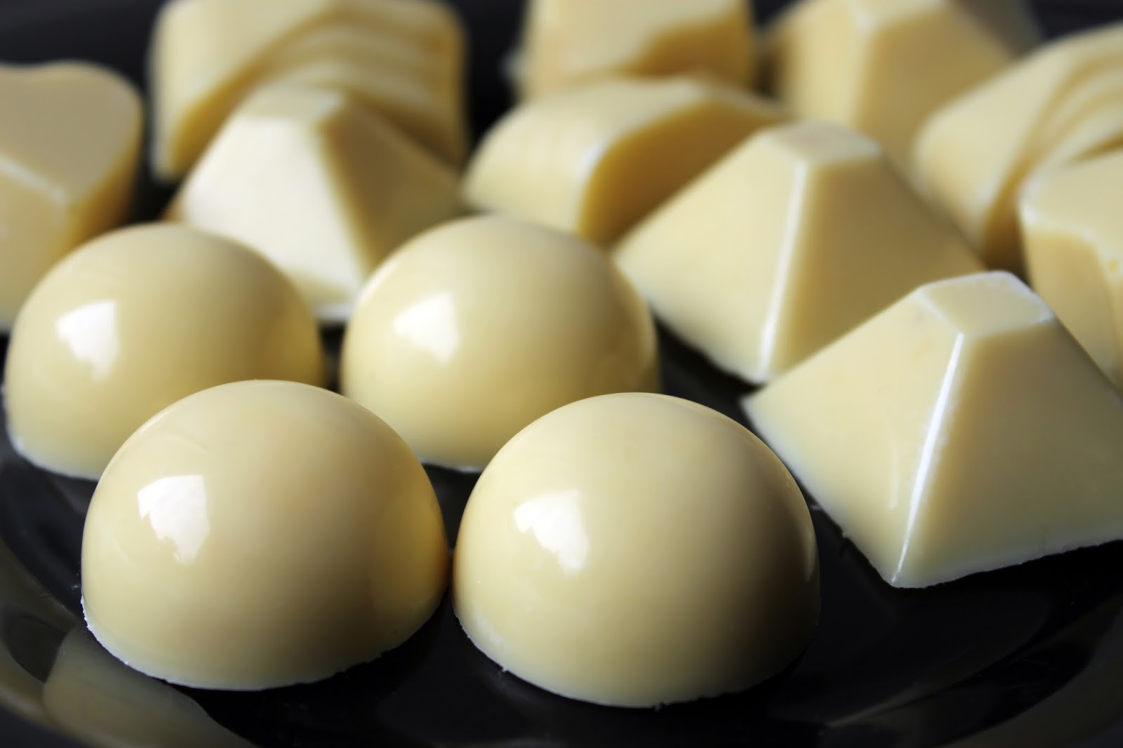 Ízek és élmények: Mazsolás-fehér csokis bonbon