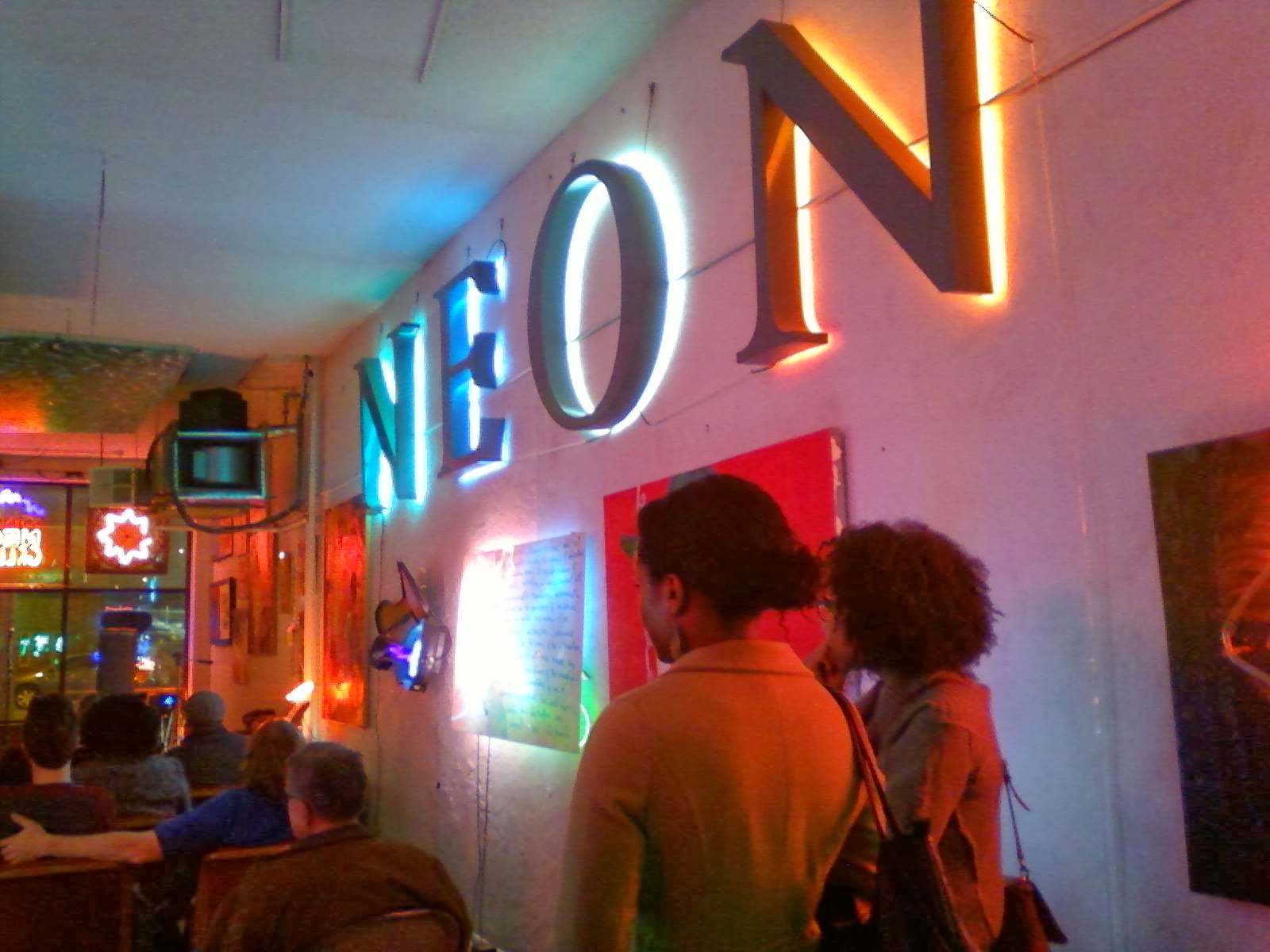 La Bloga: The Downtown Neon Gallery and More