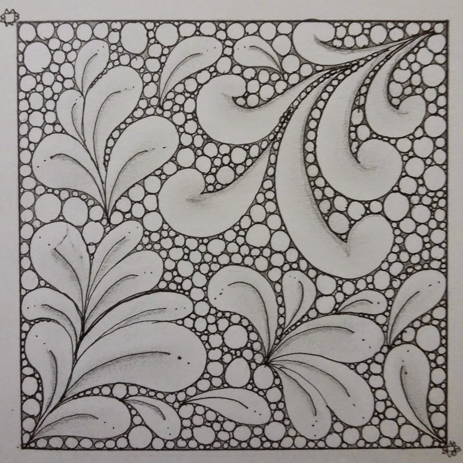 Learning to tangle with Zentangle®: Diva Challenge#211 - Flux