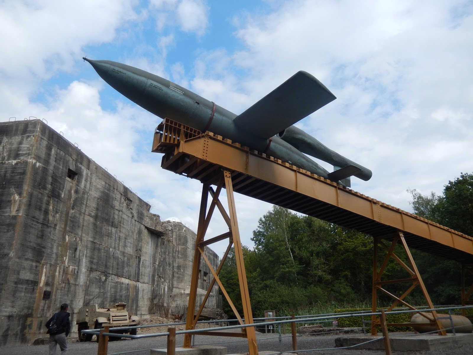 Mijn fietstocht foto's: V1 en V2 raket basis in Frankrijk