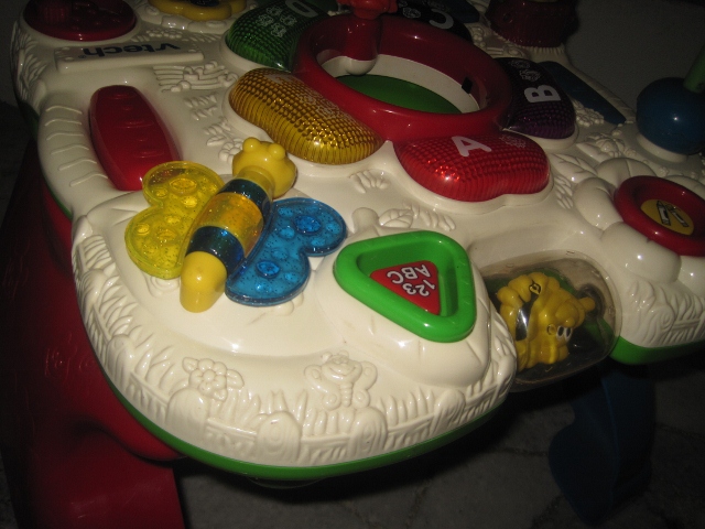JuaiMurah: Vtech Busy Play Activity Table