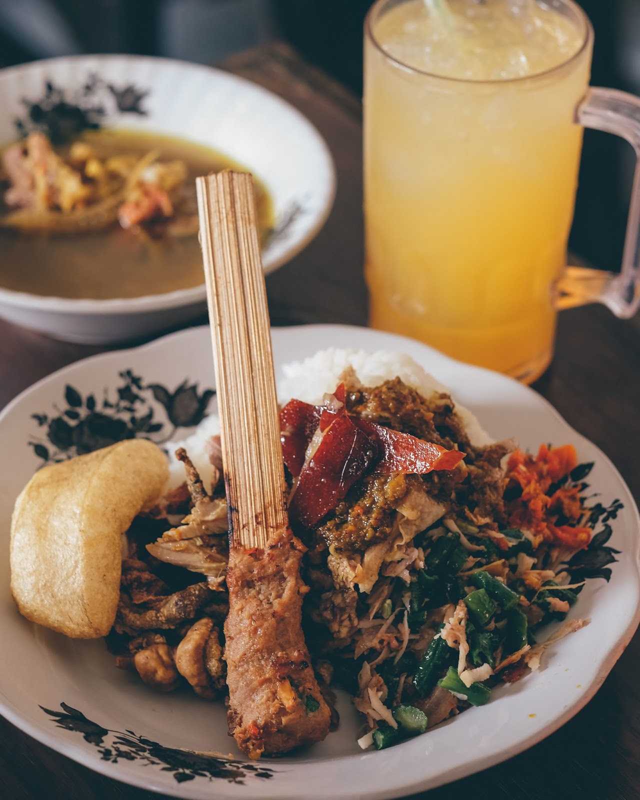 ULTIMATE GUIDE BABI GULING BALI - foodandfeast