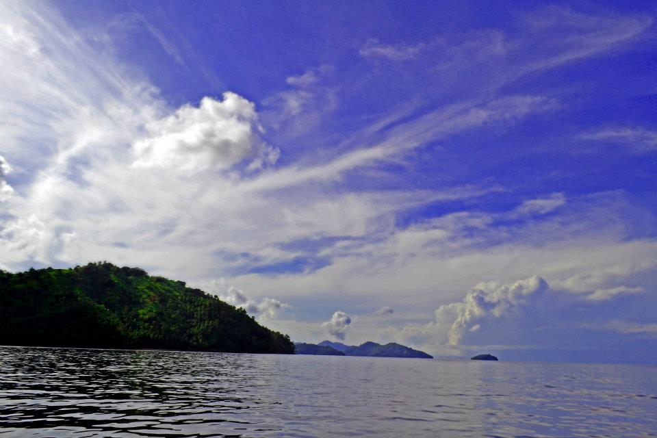 Travel Adventure and Foods : Discover the World Through Foods & Places ...