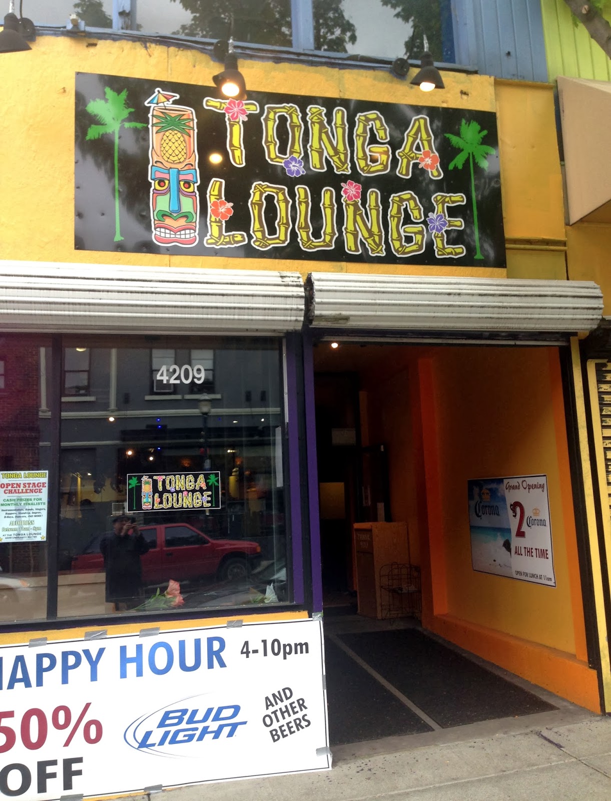 Rotgut.org Blog: #2148 #S1139 - Tonga Lounge, Seattle - 4/27/2013