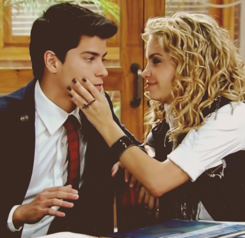 Bomba! Lua Blanco E Arthur Aguiar São Flagrados Trocando Carinhos! | Irmãos Zimer