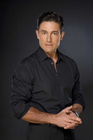 Mundo dos Famosos: Biografia de Fernando Colunga
