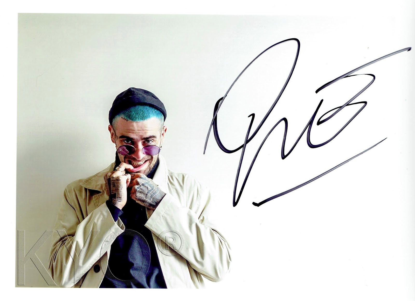 Chris Autographs: Quebonafide