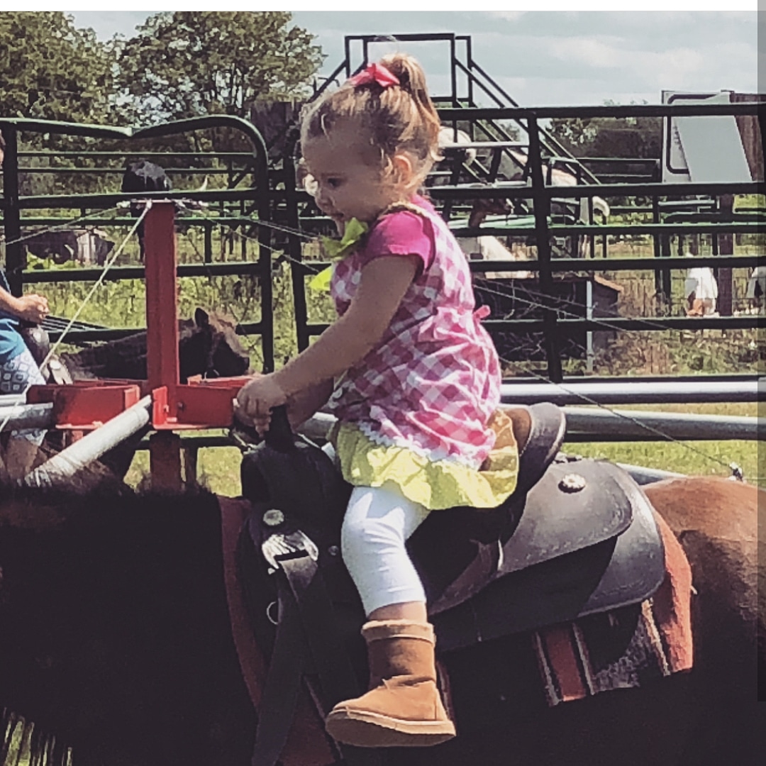 The Duggar family Blog: Josh and Anna plus 5