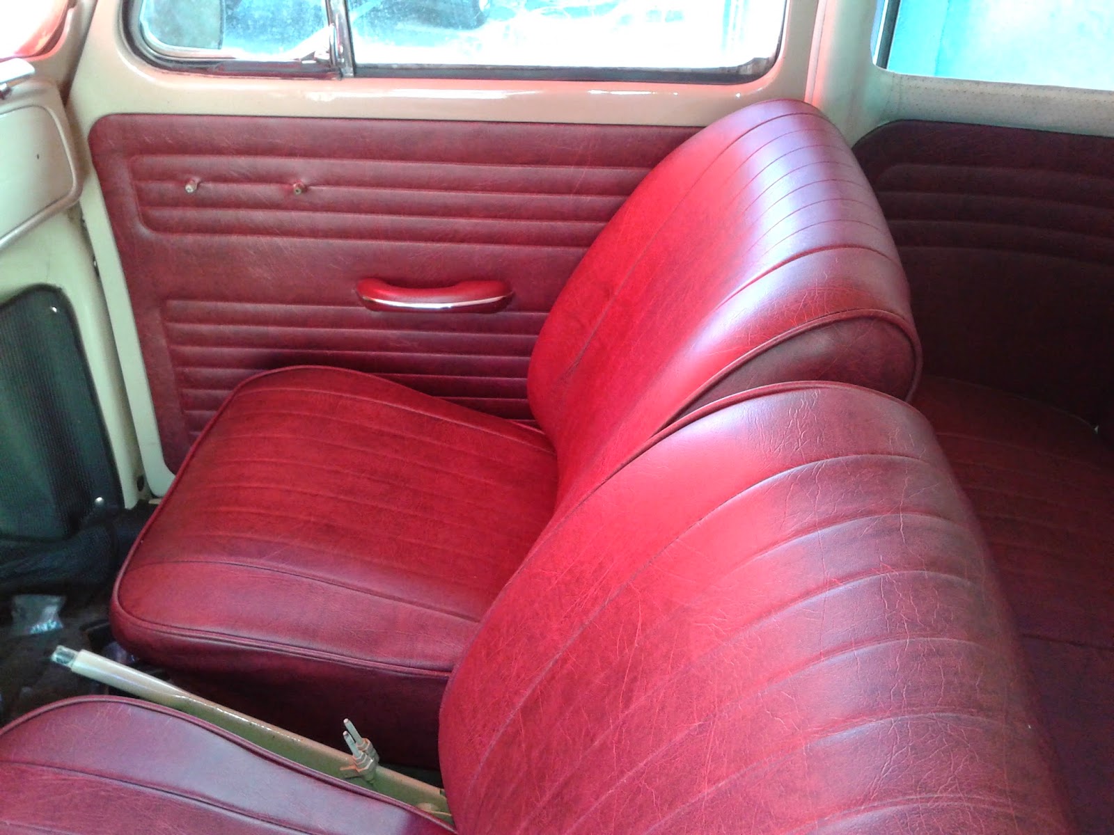 TAPEÇARIA REQUINTE : RESTAURAÇÃO INTERIOR \FUSCA 1967 BEGE\ COM ...