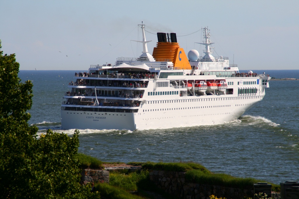 kships: Costa Voyager in Helsinki, 15 June 2012