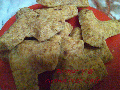 Grand Dish Cafe: BISKUT Y