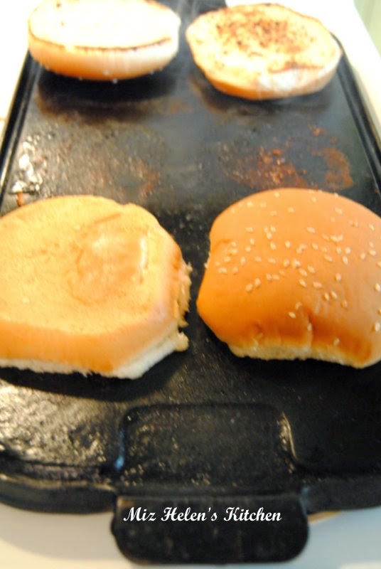 Rosemary Lemon Chicken Burger with Cranberry Sauce and Garlic Aioli