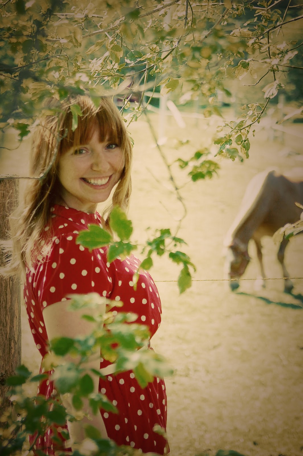 small town, BIG SMILE!: minnie mouse and sunny days...