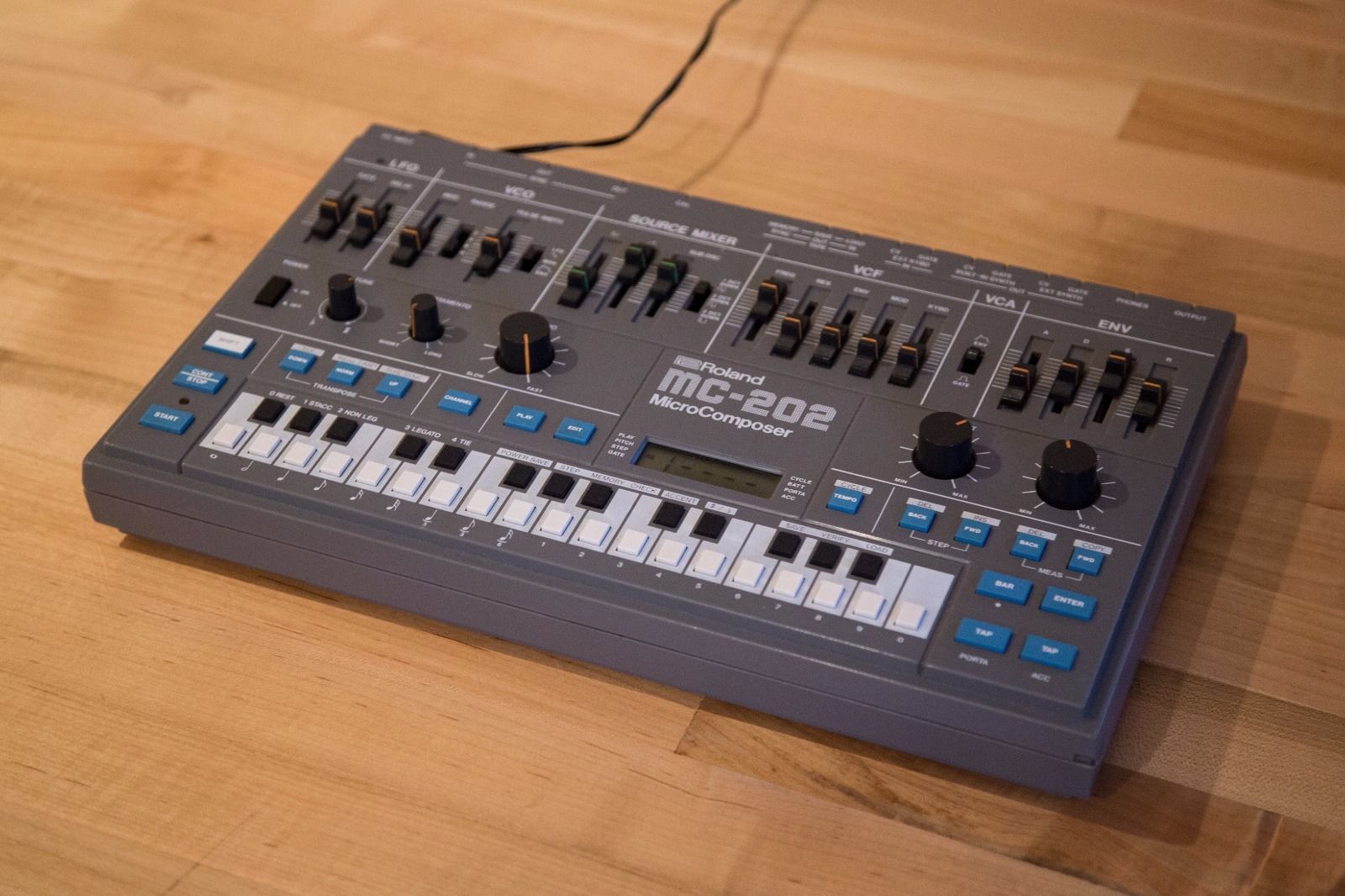 MATRIXSYNTH: Roland MC-202 MICRO COMPOSER Analog Synthesizer