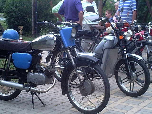 TÖRTÉNELMI KALEIDOSZKÓP...: Balkan MK50-3 (1970) / Folytatás a posztban