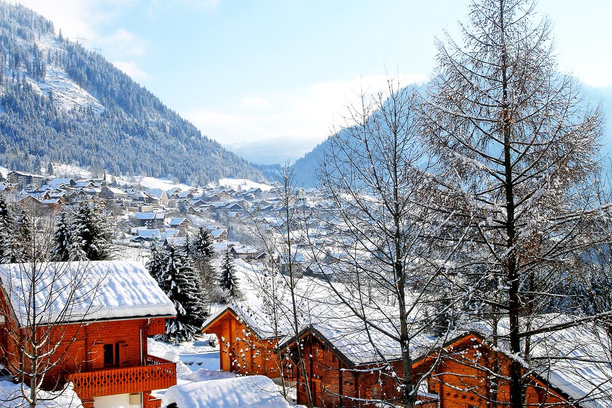 CHATEL - Ski - Accommodation -France : The Village