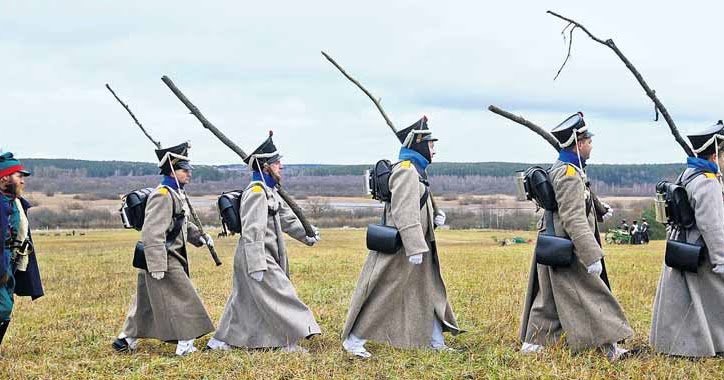 spagosmail: Parada toljaga umjesto pušaka