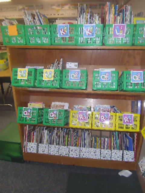 The Apple Basket Teacher: Extreme Makeover: Library Edition