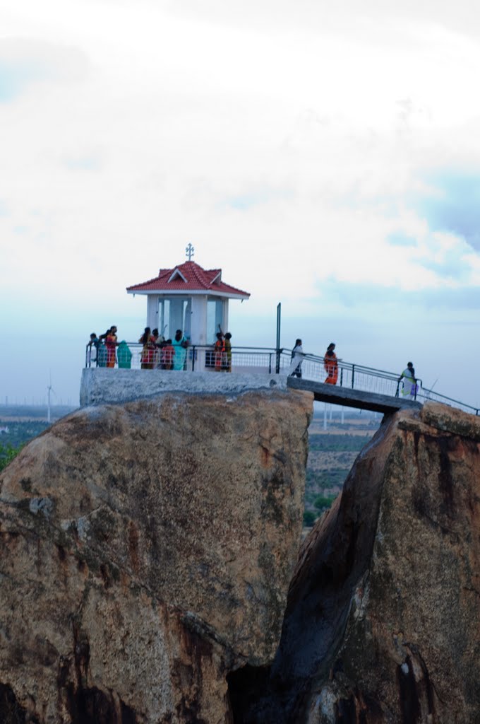 Tamilnadu Tourism: Our Lady of Fatima Grotto, Kallikulam, Thoothukudi