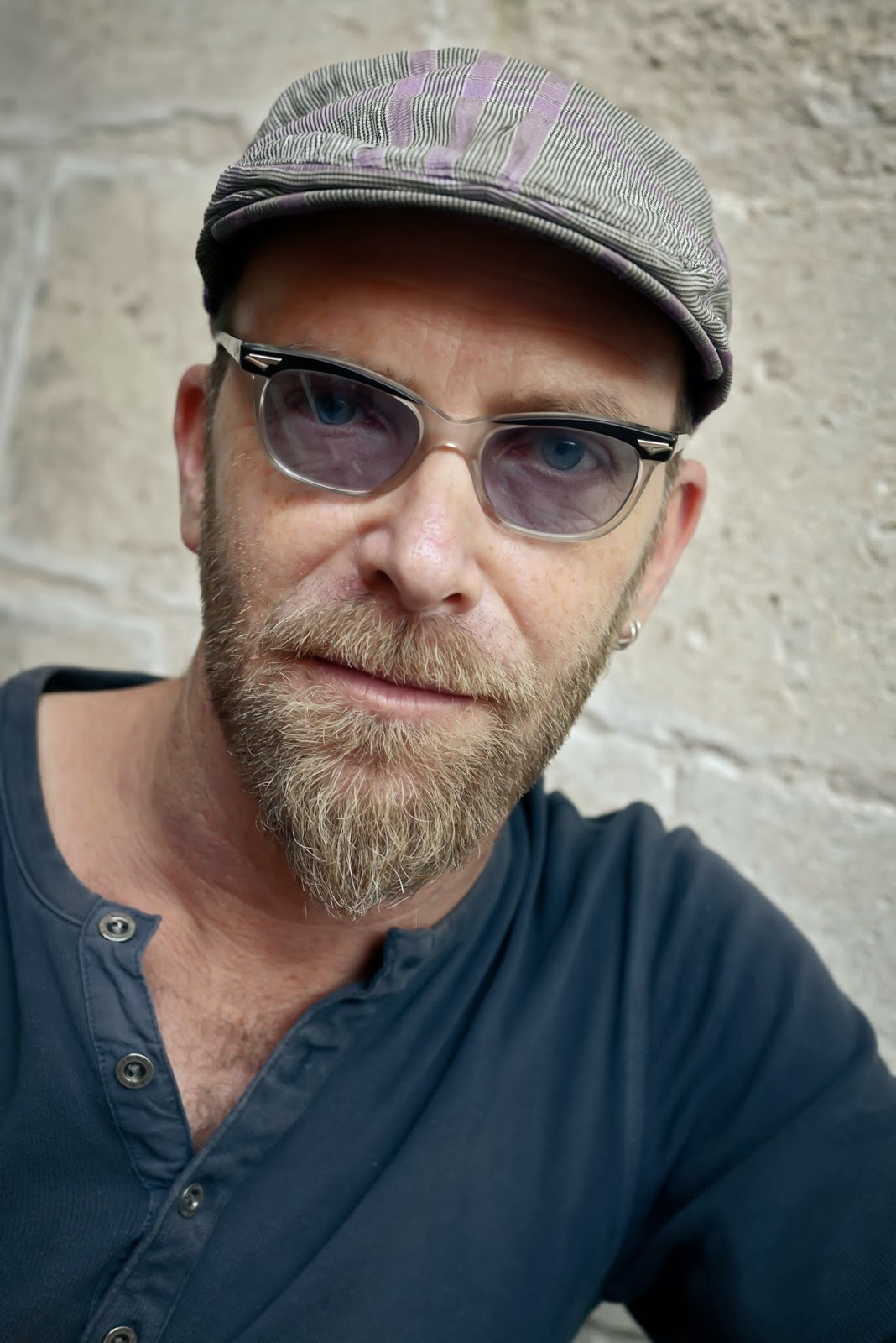 Teatro Aficionado: Mensaje de Bret Bailey para el DÍA MUNDIAL DEL ...