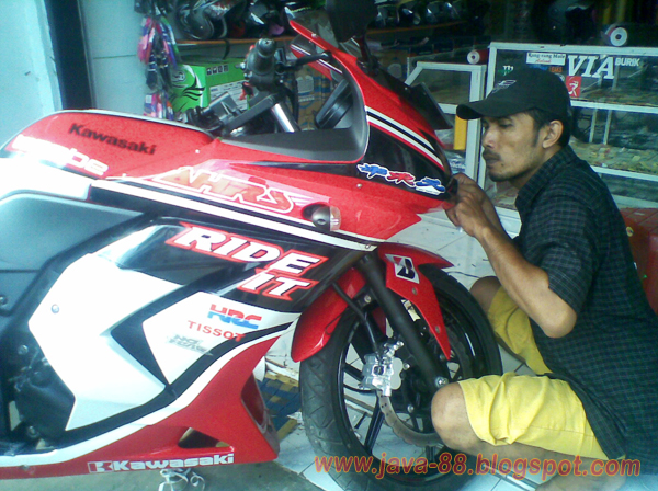 Java 88 Cutting Stiker: Kawasaki Ninja