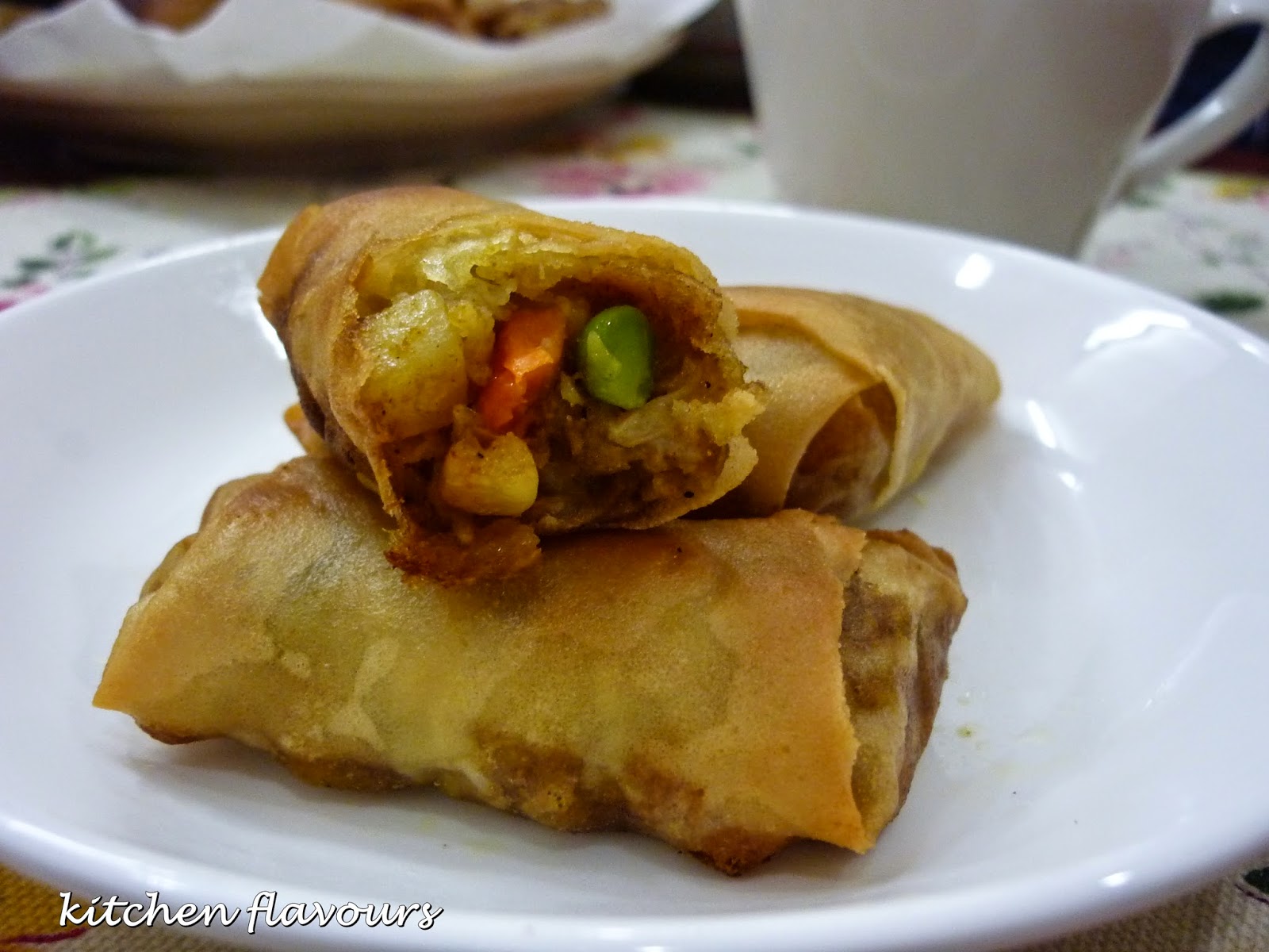 kitchen flavours: Curry Potato Springroll