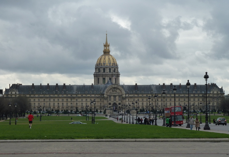 Kiwi's Birthday in Paris