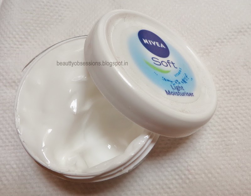 Nivea Soft Light Moisturiser - A Good Option For Summer