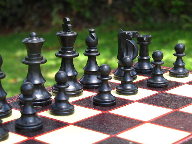 House of Martin Chess Set - Kenya Chess Masala