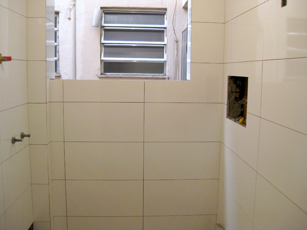 Reforma reforma: Colocando azulejos