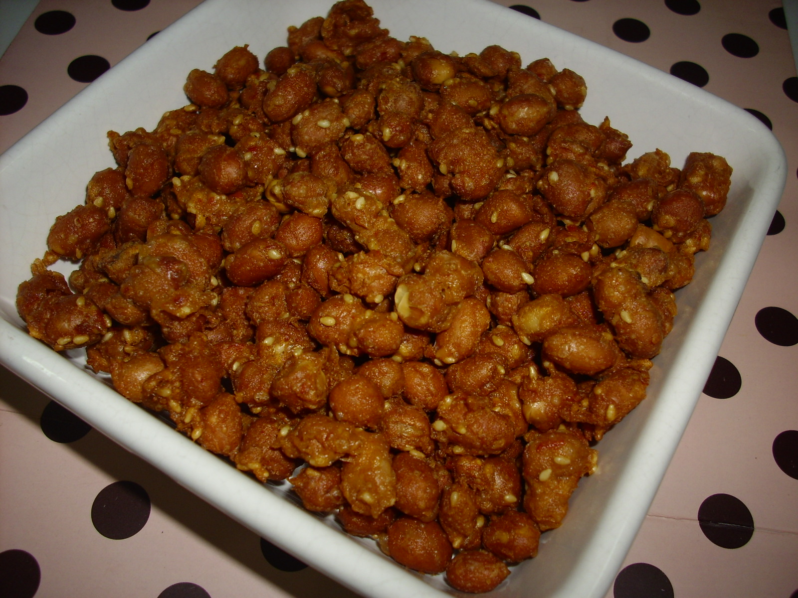 DIARI DIELA: Kacang Goreng Bersalut