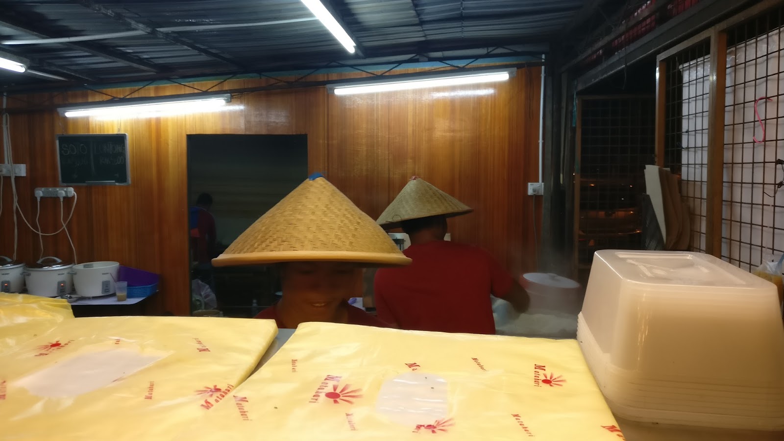 It's About Food!!: Nasi Lemak Kukus Pendekar Mustar