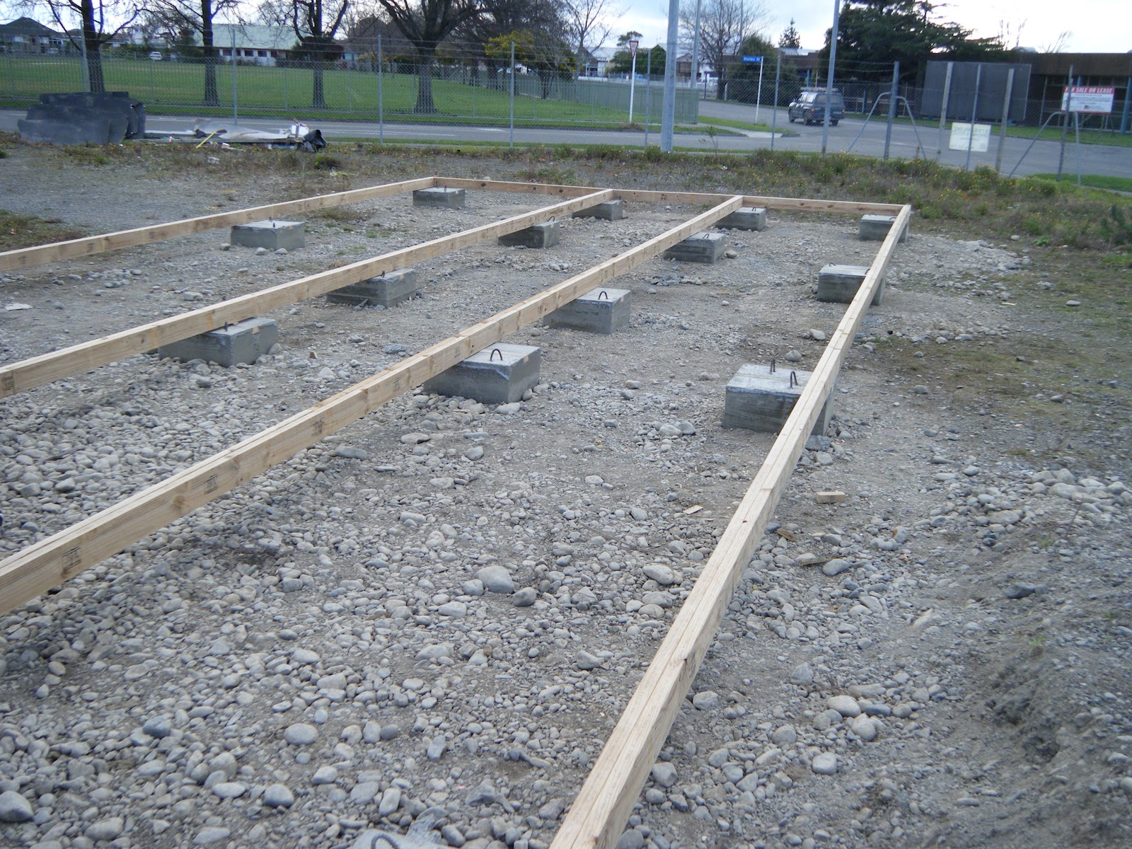 Paul M Building Blog: Straighten/Level Bearers