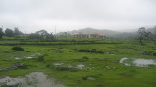 On the Edge of Sahyadris: Ahupe Ghat: A memorable walk through heaven