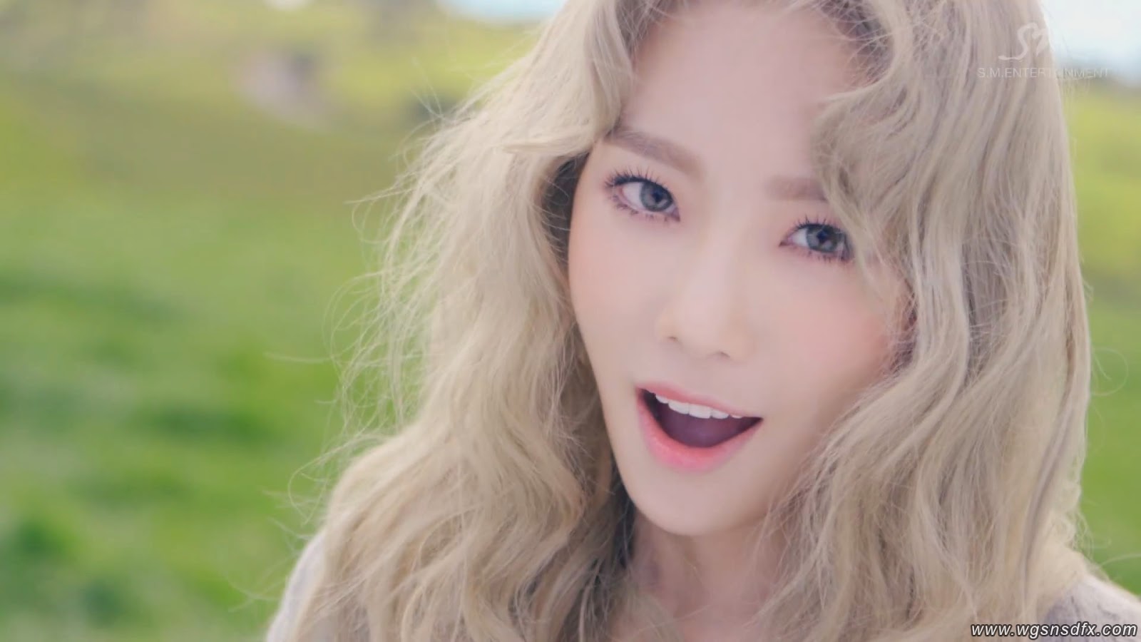 Browse the screenshots from SNSD TaeYeon's 'I' music video - Wonderful ...