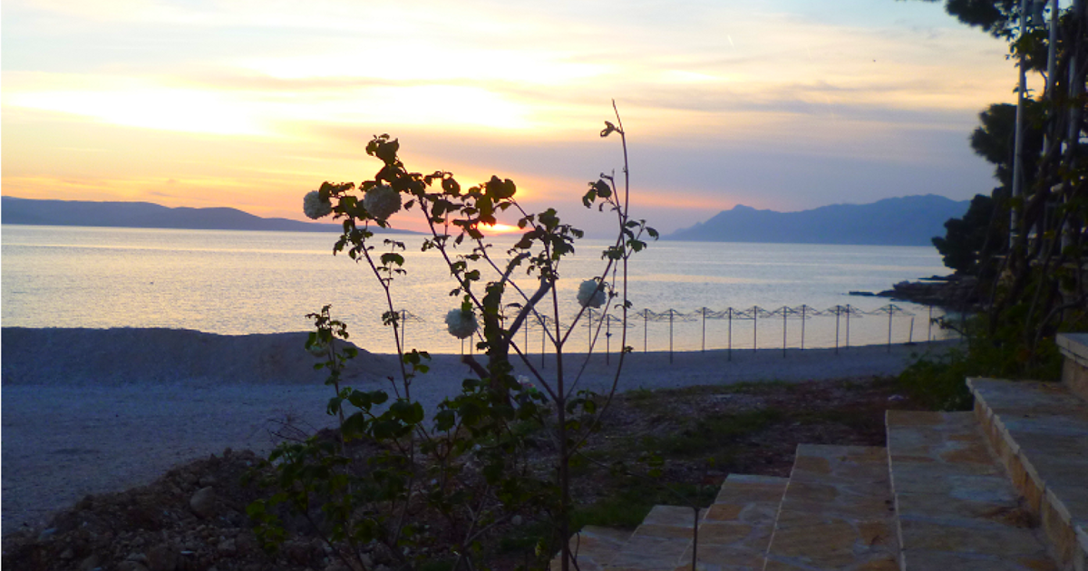 Hrvatski Pjesnici: OBIČNA PJESMA