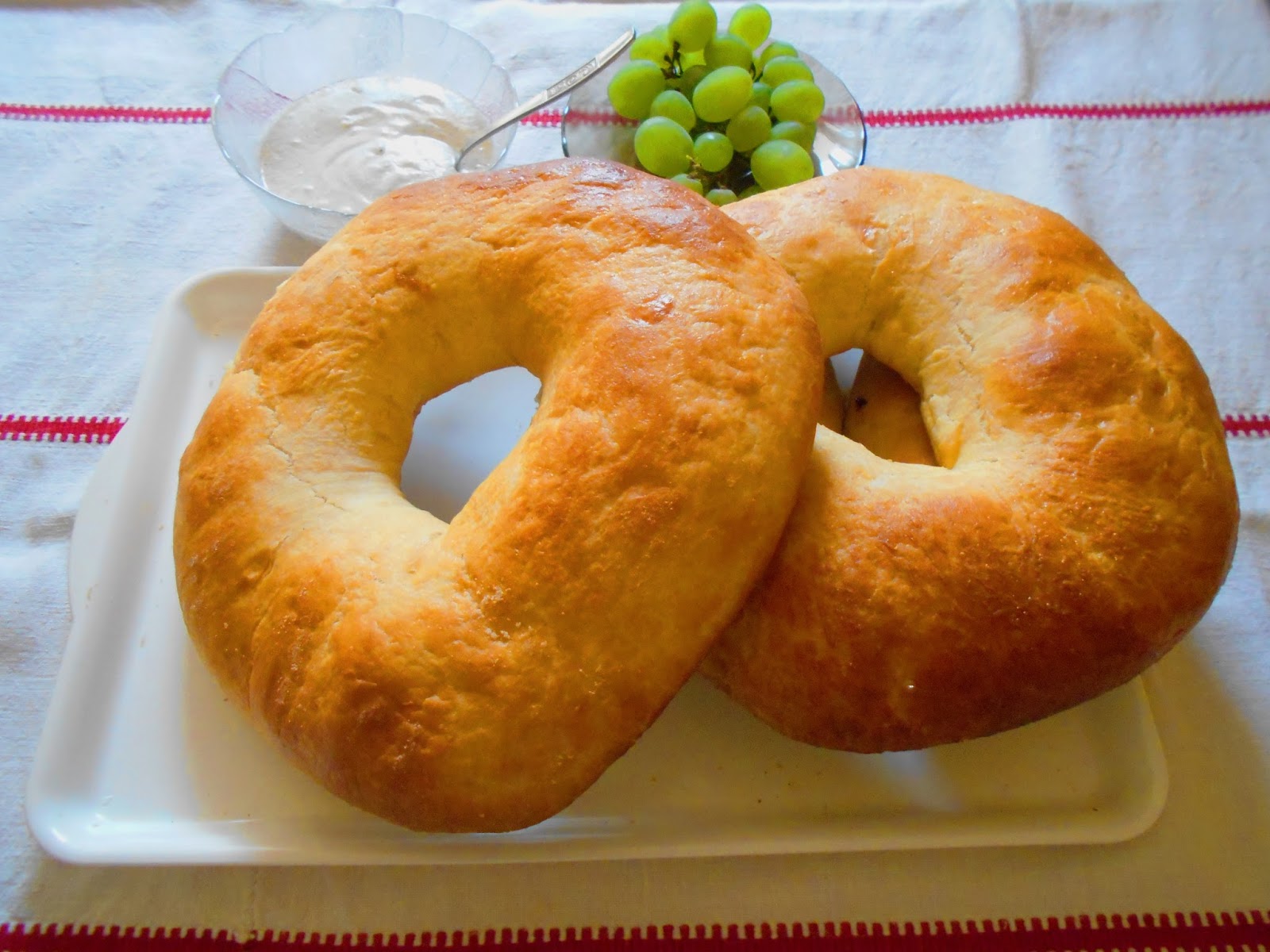 Nagyi titkai a házias ízekről receptekkel: Lyukas kalács